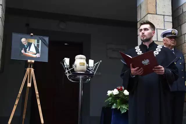 MISTRZ CEREMONII POGRZEBOWYCH – MAKSYMILIAN FOLTA – INSTYTUT BRANŻY ...